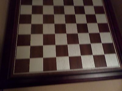 danbury-mint-dr-who-chess-set-12987