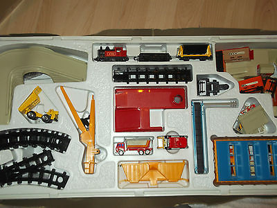 Rare Vintage 1979 Matchbox Playset Railway Goods Yard diecast v