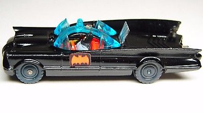 HUSKY BATMOBILE - GREAT BRITAIN - 1960s NRMINT with working re